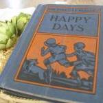1930s Happy Days Book Vintage on Luulla