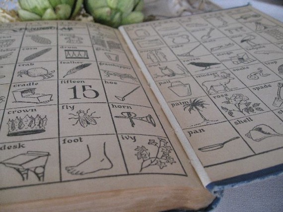 1930s Happy Days Book Vintage on Luulla