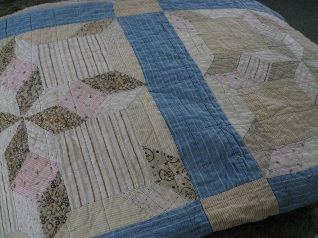 Vintage Patchwork Quilt on Luulla