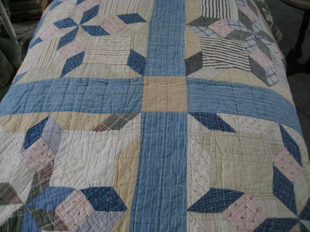 Vintage Patchwork Quilt on Luulla